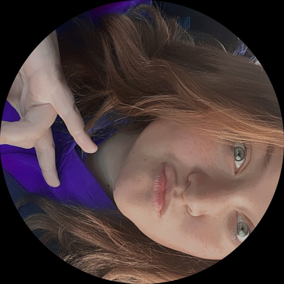 Kyley's Closet (@kyley_w) | Poshmark